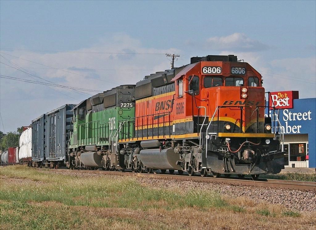 BNSF 6806